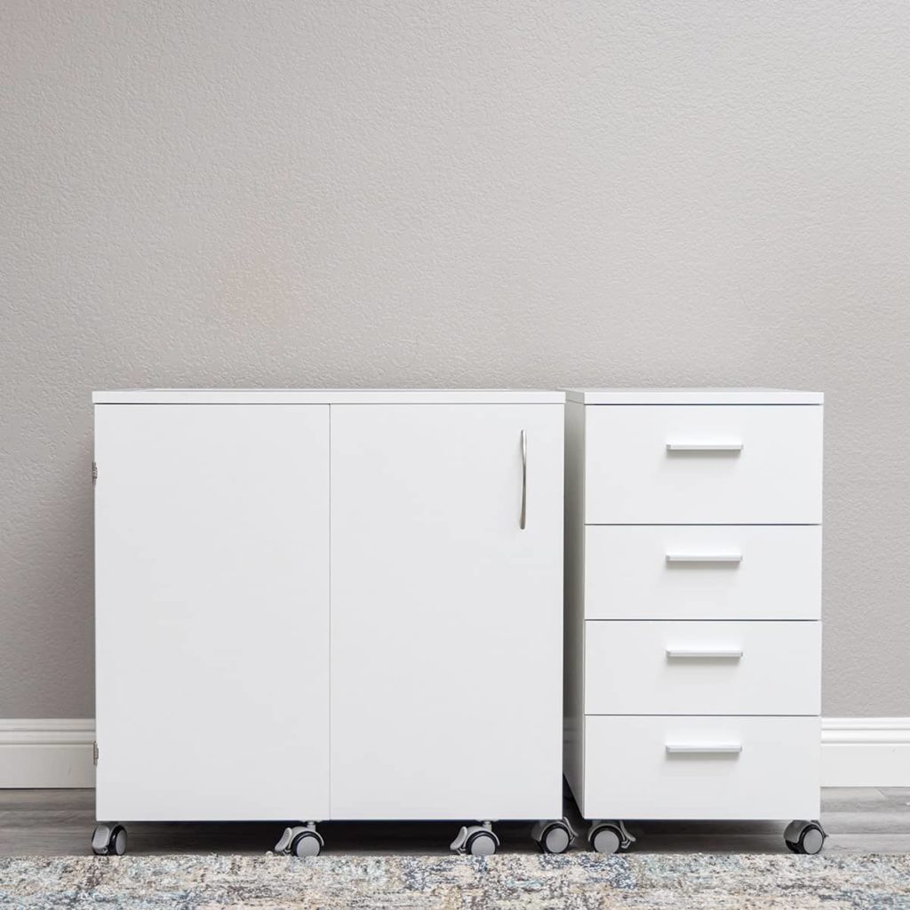 Hideaway Deluxe Sewing Cabinet With Lift - sewingcabinets.com